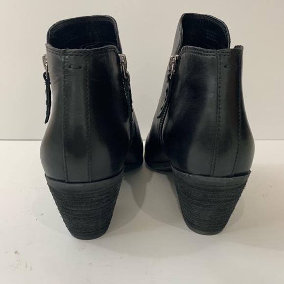 Frye | Shoes | Frye Judith Black Leather Double Zip Ankle Booties ...